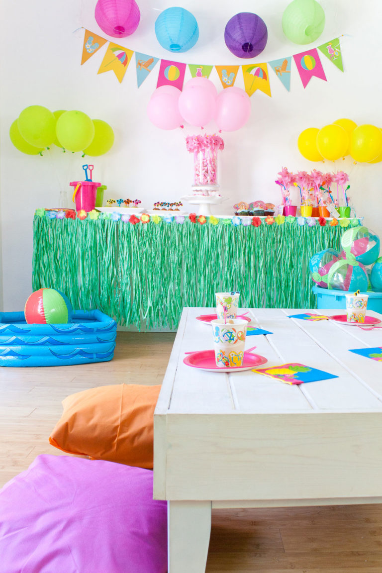 Festa Pool Party: 60 Ideias e Dicas de Decoração