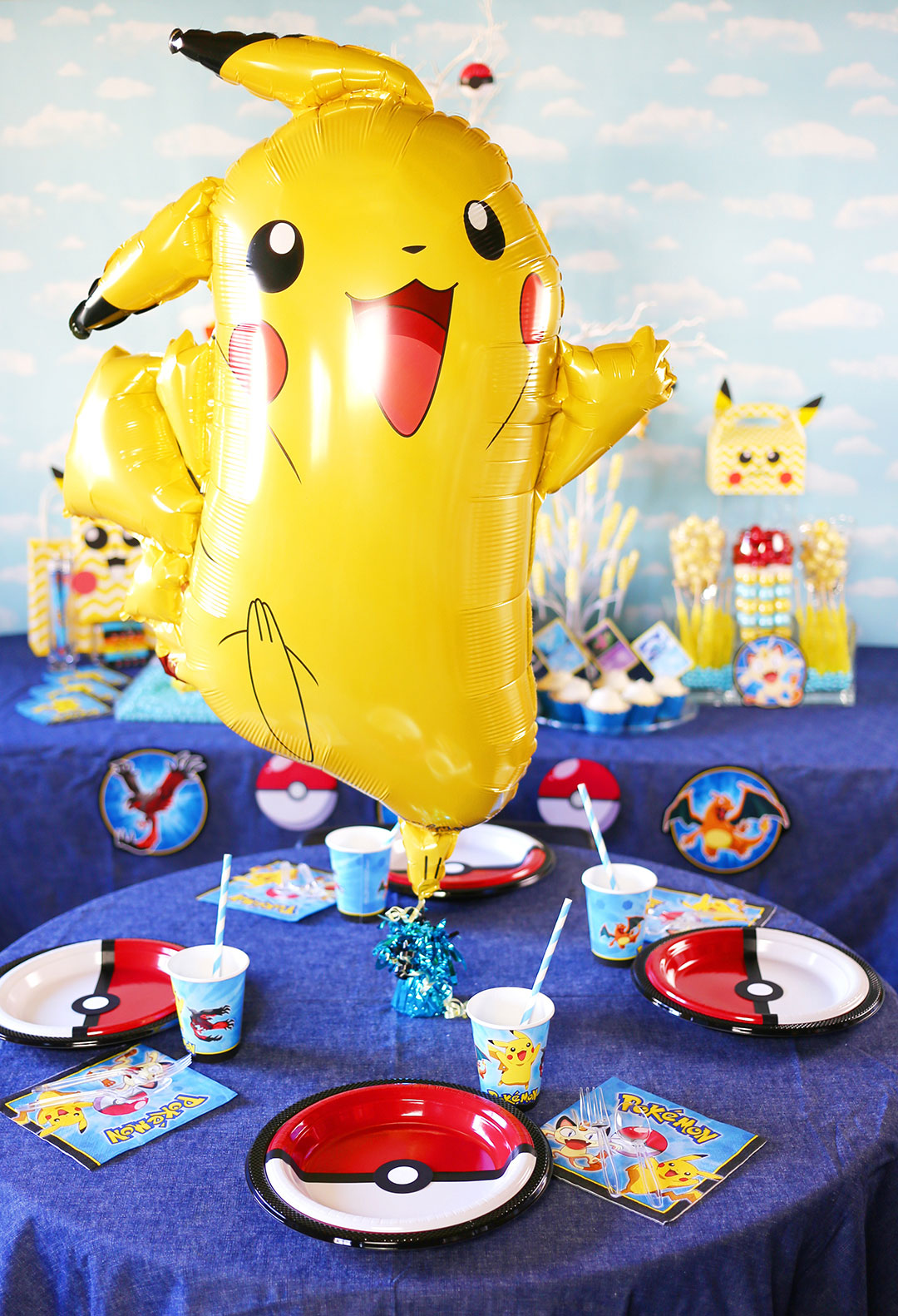 Suministros Para Fiestas De Pokémon Party City