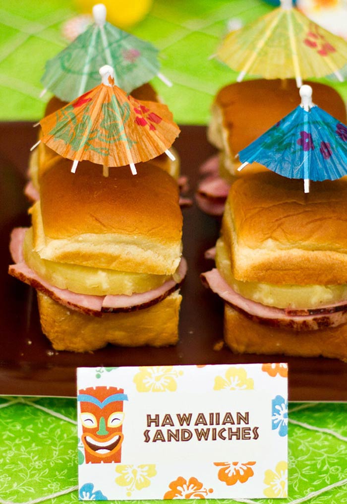 Festa Havaiana: 65 Ideias de Decoração e Fotos do Tema